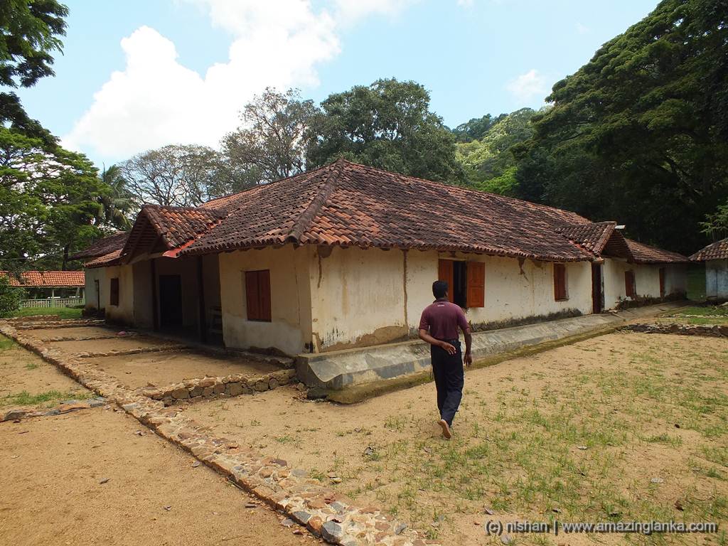 Maduwanwela Walawwa | AmazingLanka.com