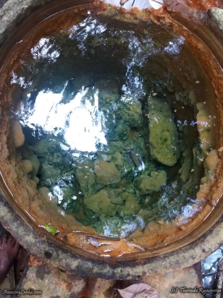 Matara Kosgahadola Diya Bubula | AmazingLanka.com