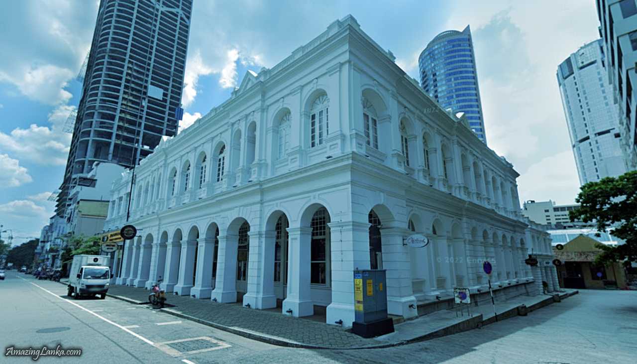 Historic Old Marketing Department Building in Colombo | AmazingLanka.com