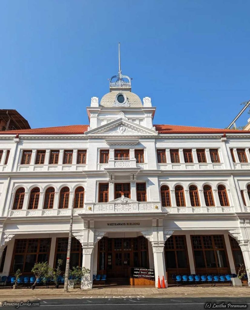 Historic Whiteaway Building in Colombo | AmazingLanka.com